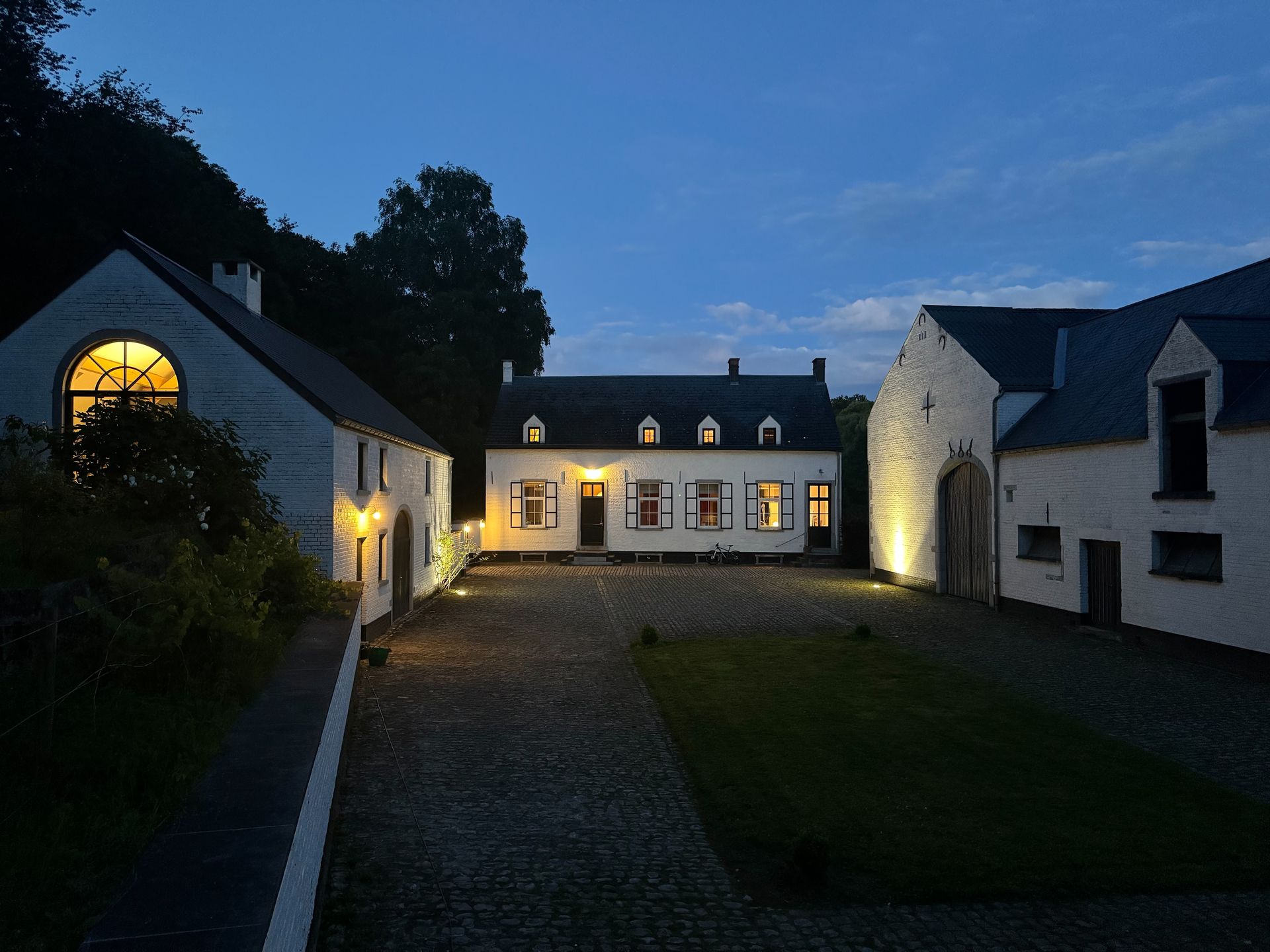 Gin Artisanal Bio – Découvrez le projet Larosée